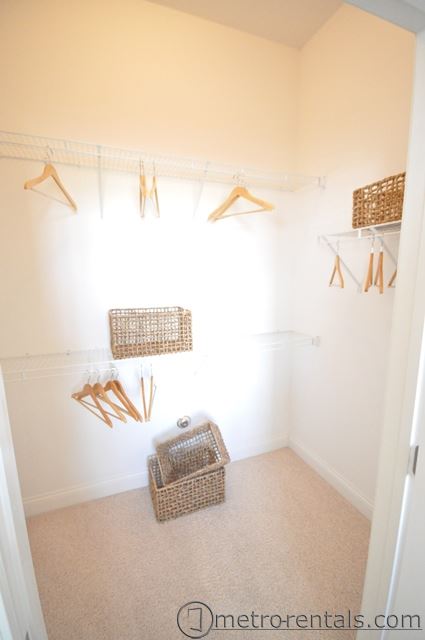 Liberty Place Apartments & Studios, Columbus, OH - 1-2 Bedrooms in ...