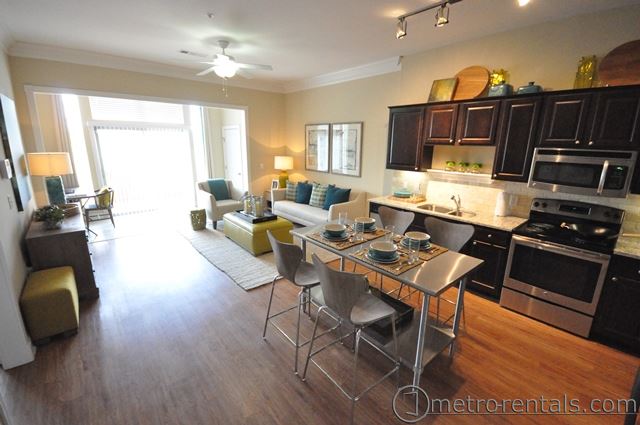 Liberty Place Apartments & Studios, Columbus, OH - 1-2 Bedrooms in ...