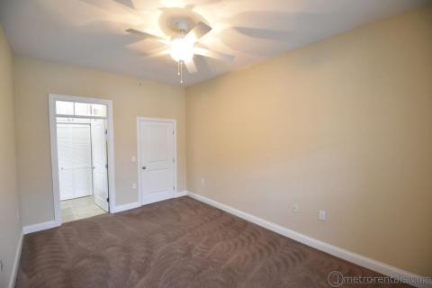 Liberty Place Apartments & Studios, Columbus, OH - 1-2 Bedrooms in ...